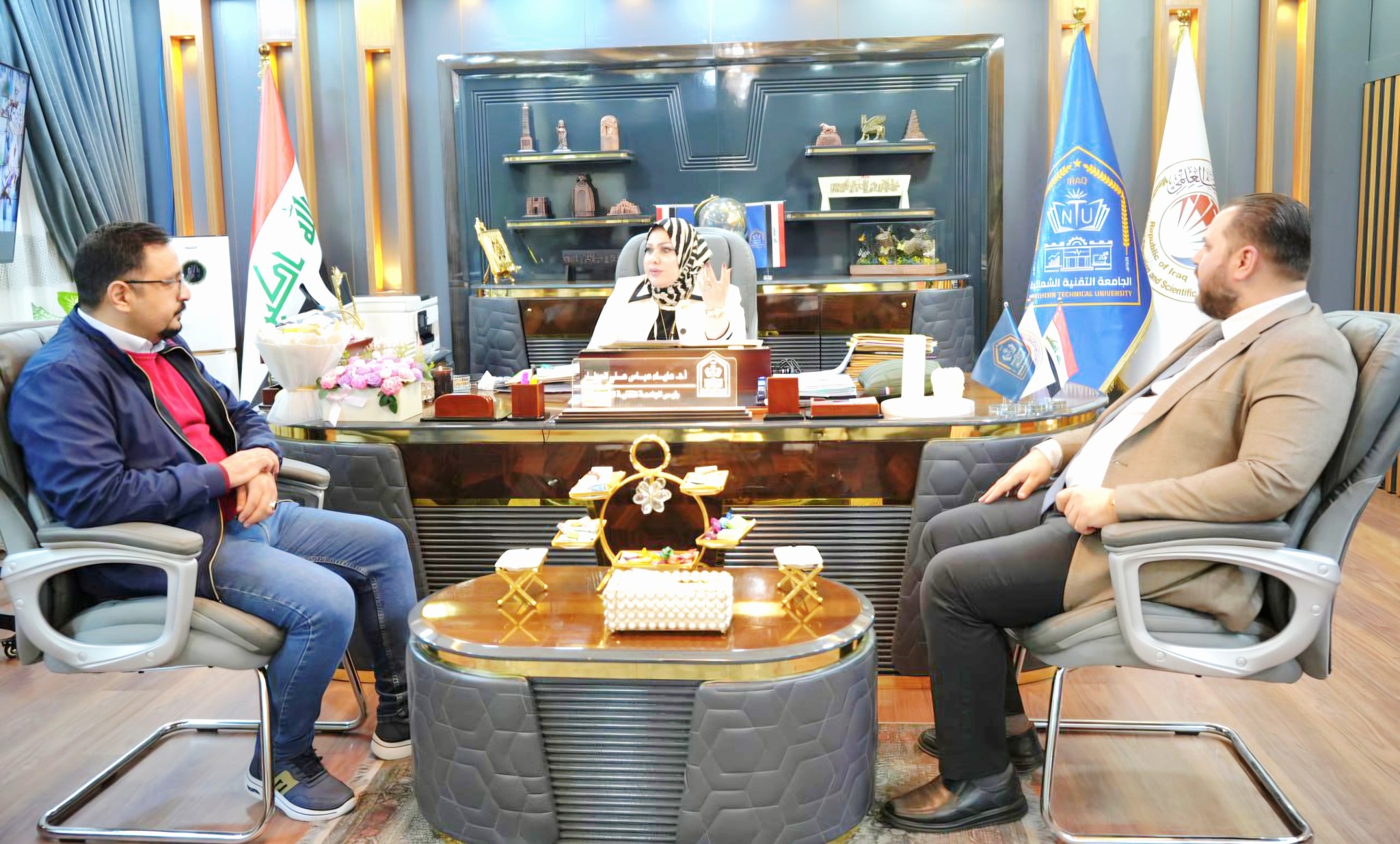 The University President Holds a Meeting with the Director of the ...