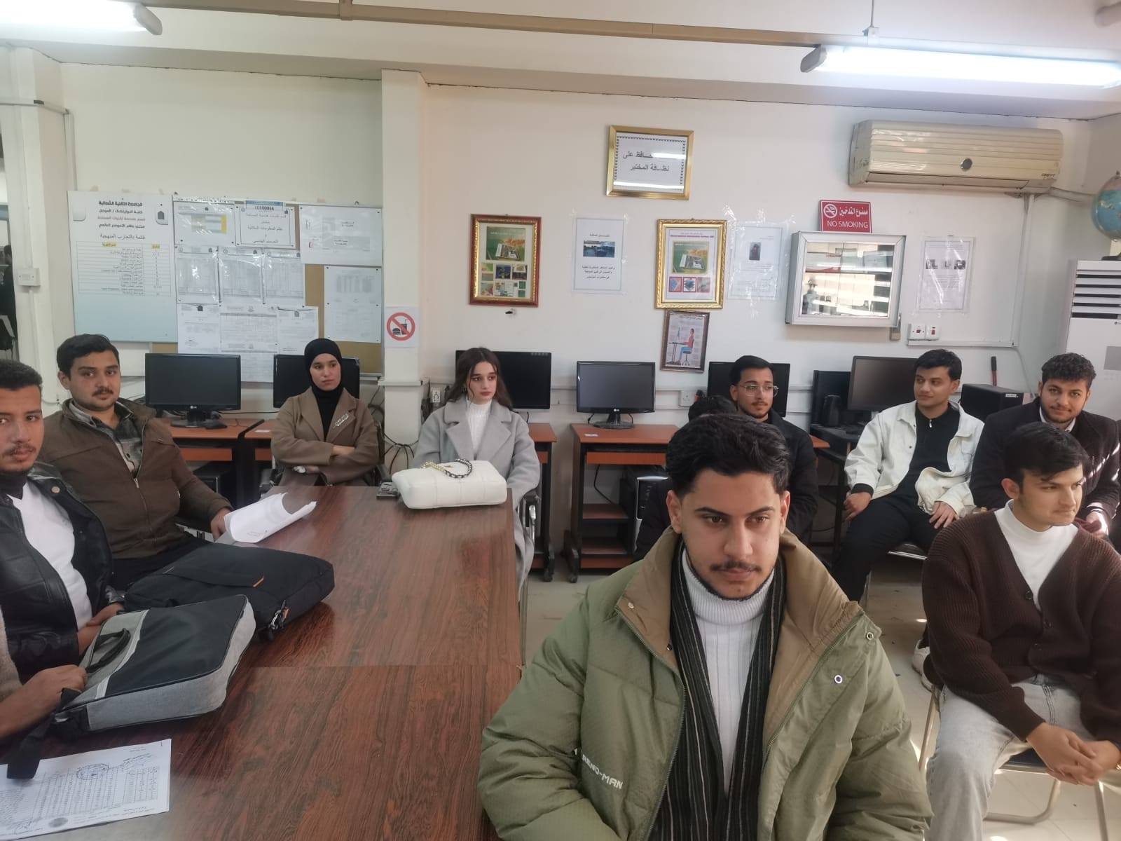 كلية البوليتكنك الموصل تنظم ندوة بعنوان (دور المكائن والالات الزراعة في ...